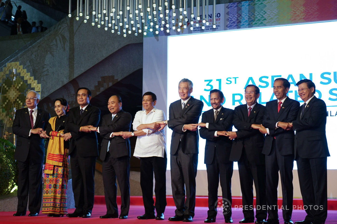 #ThewRap: Things you need to know, November 15, 2017